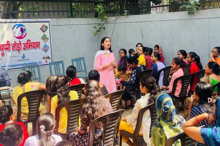 चुप्पी तोड़ो अभियान का संचालन झुंडपुरा लाइब्रेरी से - PNI News